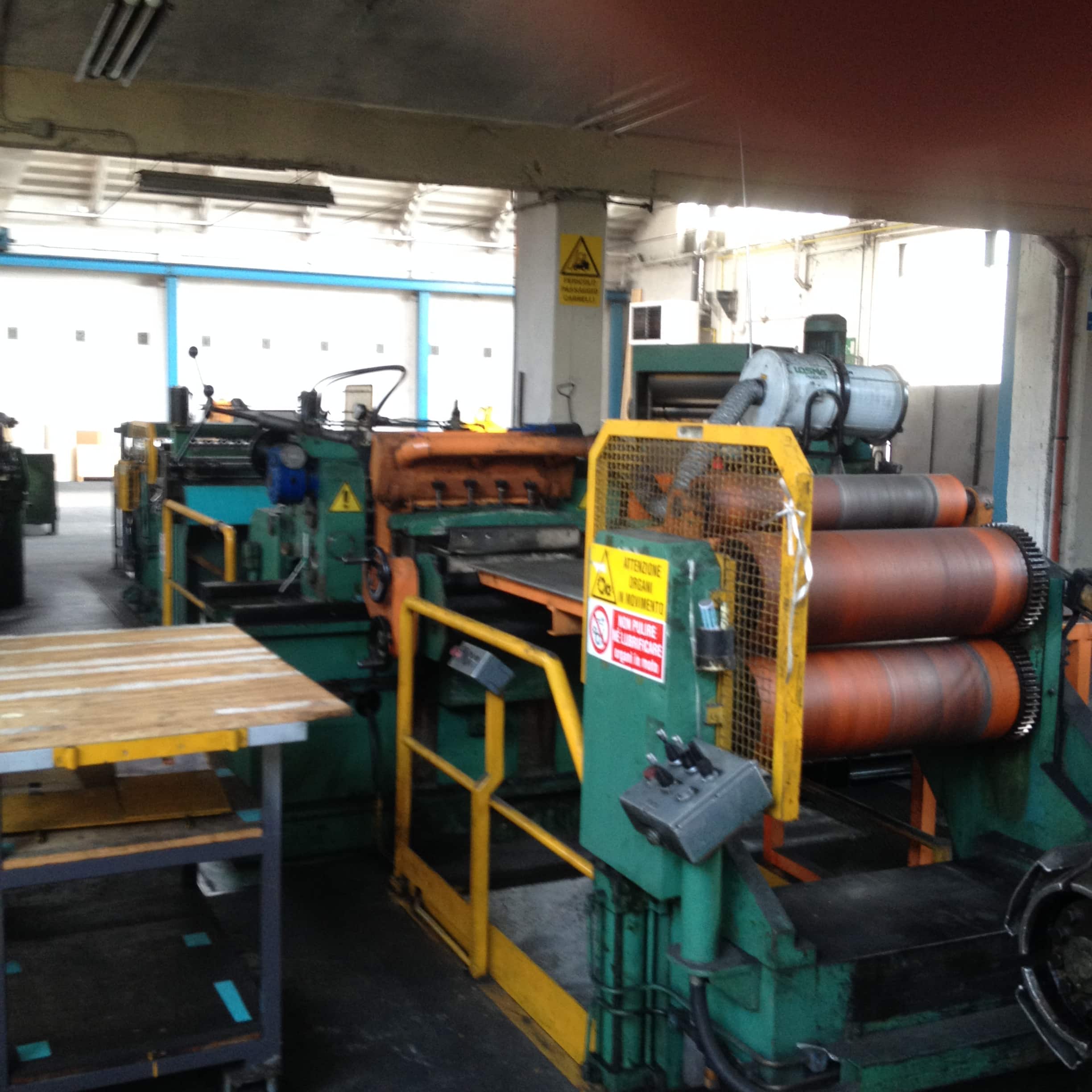 Linea di taglio longitudinale (slitter) 500x0,15-3 mm - TESI SRL